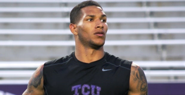 Derrick Willies Profile Photos