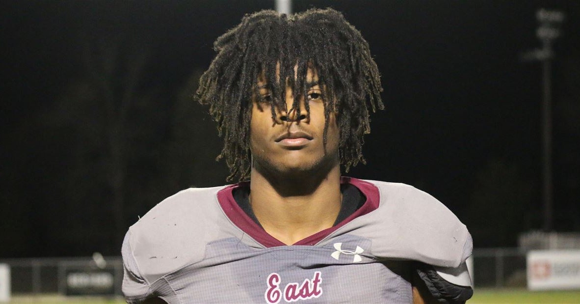 Top in-state edge rusher commits to Tennessee, 'thought it was the best ...