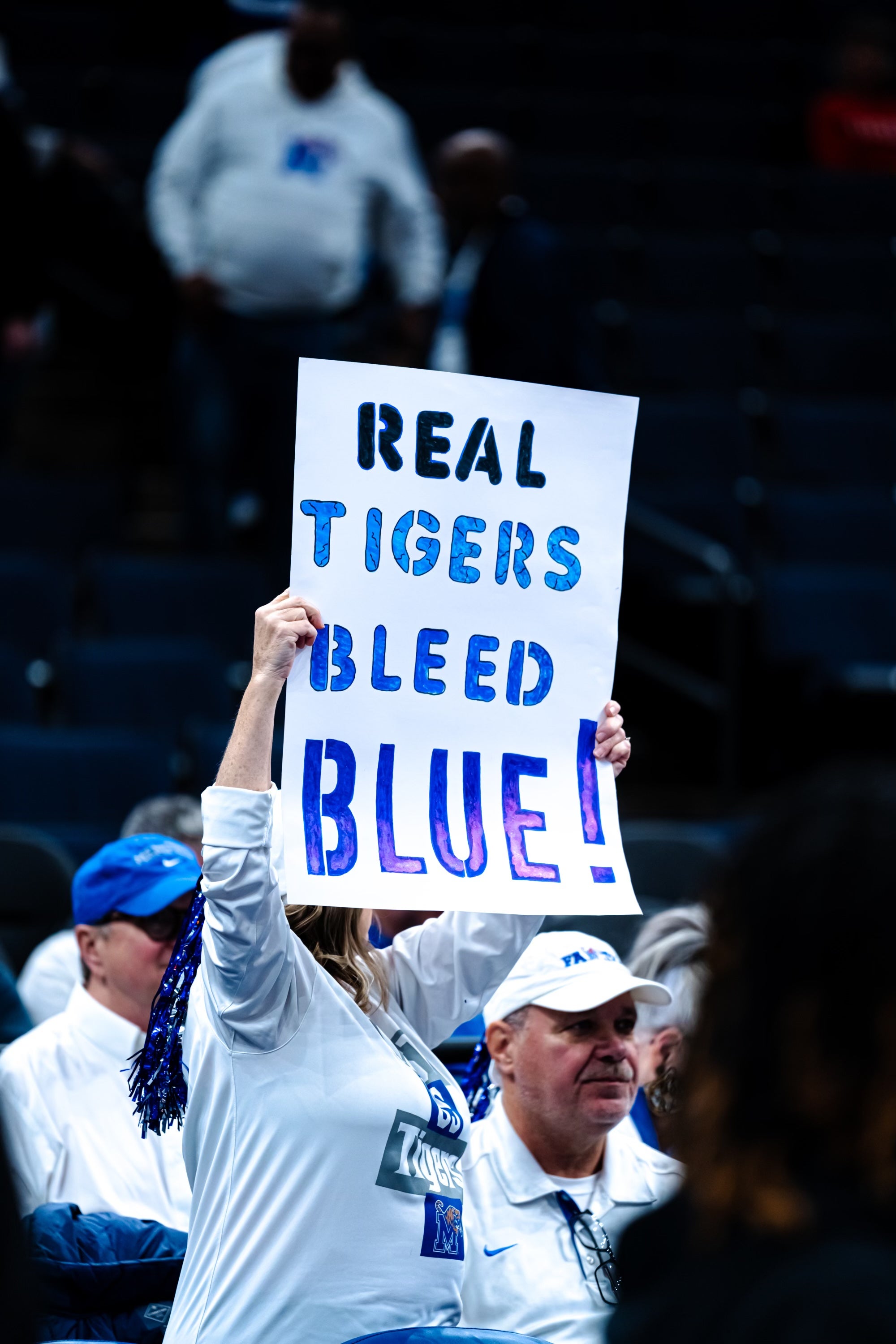Memphis gets back-to-back Top 25 wins