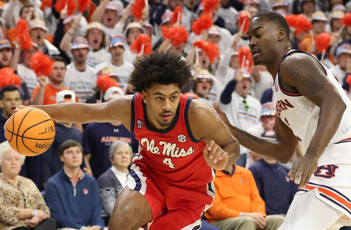 Ole Miss hoops receiving votes in Monday's AP, Coaches Poll