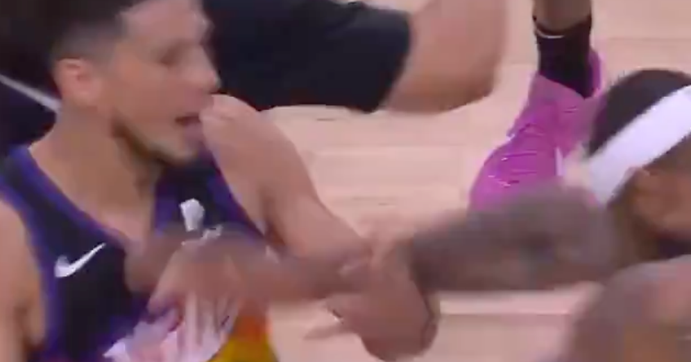 Watch: DeMarcus Cousins shoves Devin Booker after final buzzer