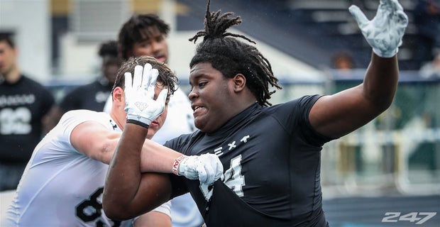 PHOTOS: Prospect try to shine amidst rainy conditions at Under Armour ...