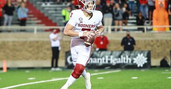 Oklahoma QB Spencer Rattler 'has a little Patrick Mahomes in him'