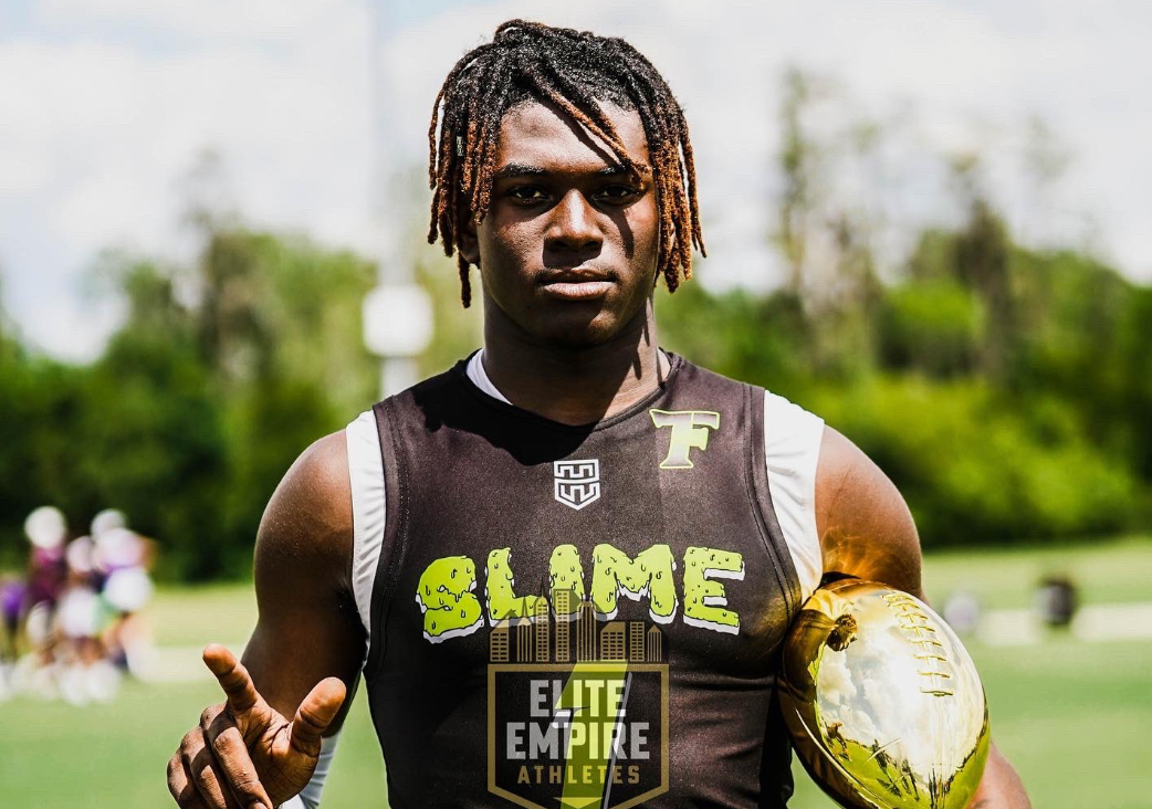 Coach Speak: Illini getting 'old school' football player in three-star ...