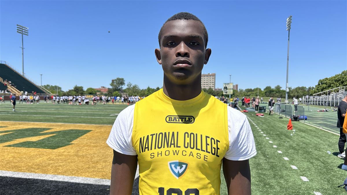 4-star 2026 WR Wyatt picks up Michigan State offer after camping in ...