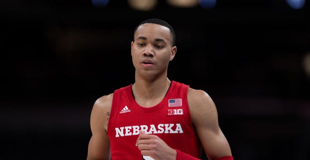 McGowens signs two-way deal with Hornets