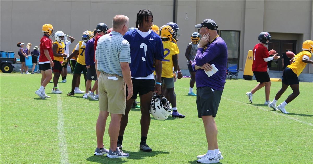 Saturday Recruiting Tidbits