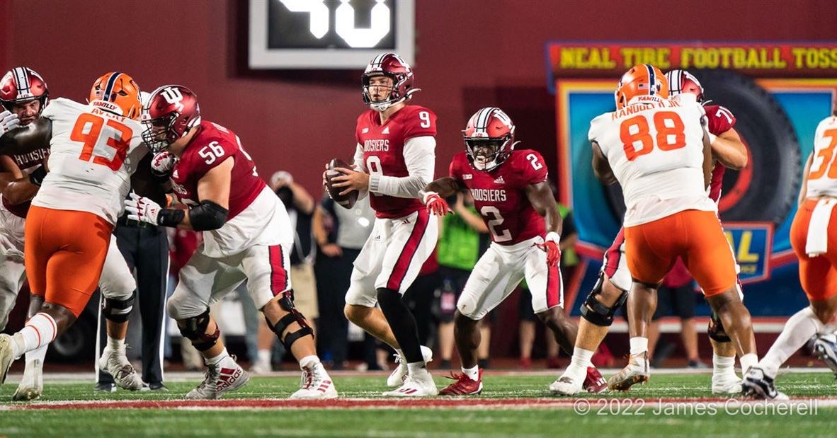 Connor Bazelak's IU debut wasn't perfect. But when needed most, Bazelak ...