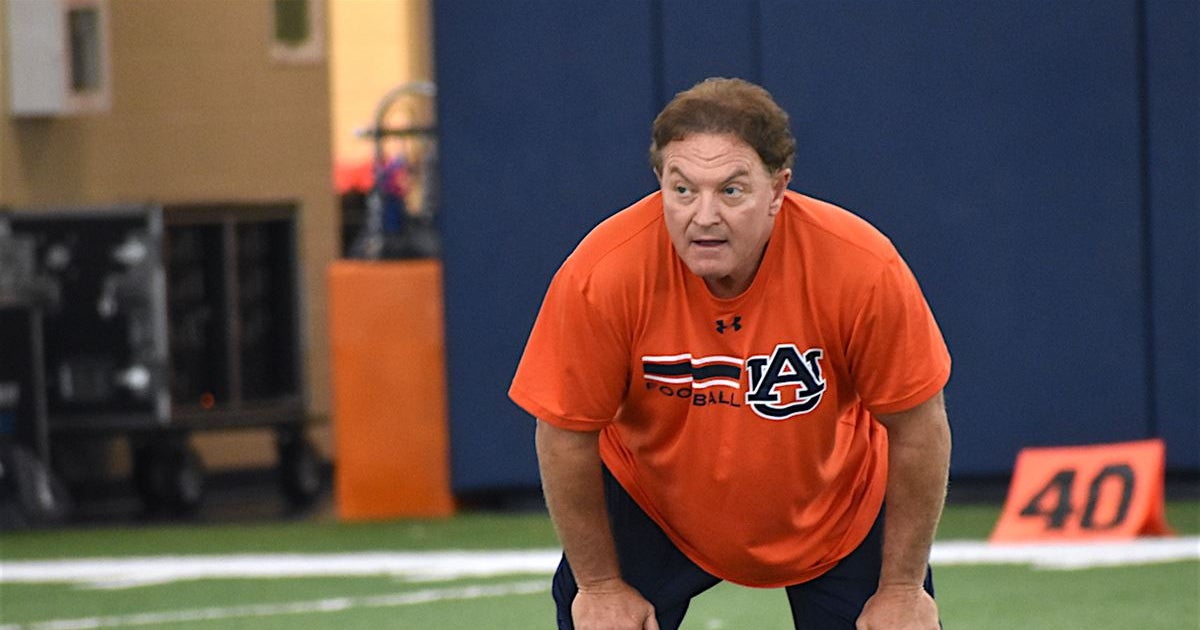 What Greg Brown lacks in 'hype' he makes up for in experience