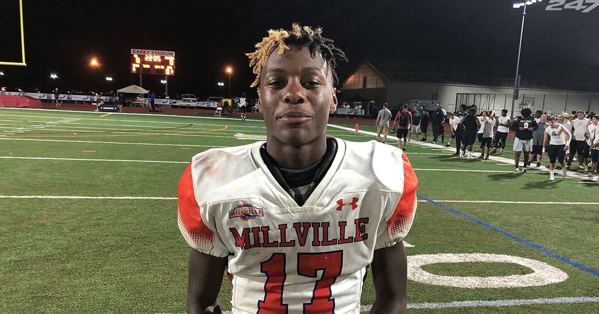 Standout Lotzeir Brooks locks in Georgia visit