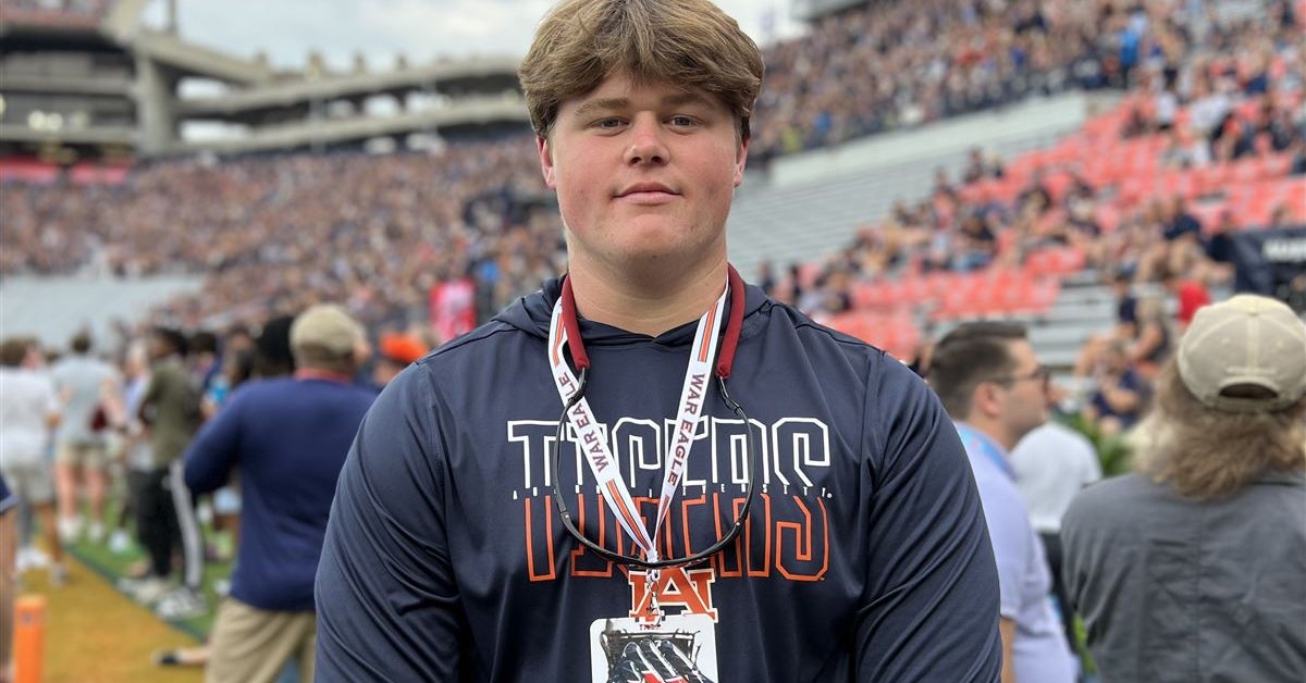 Auburn recruiting 2025 OL Mal Waldrep 'the hardest'
