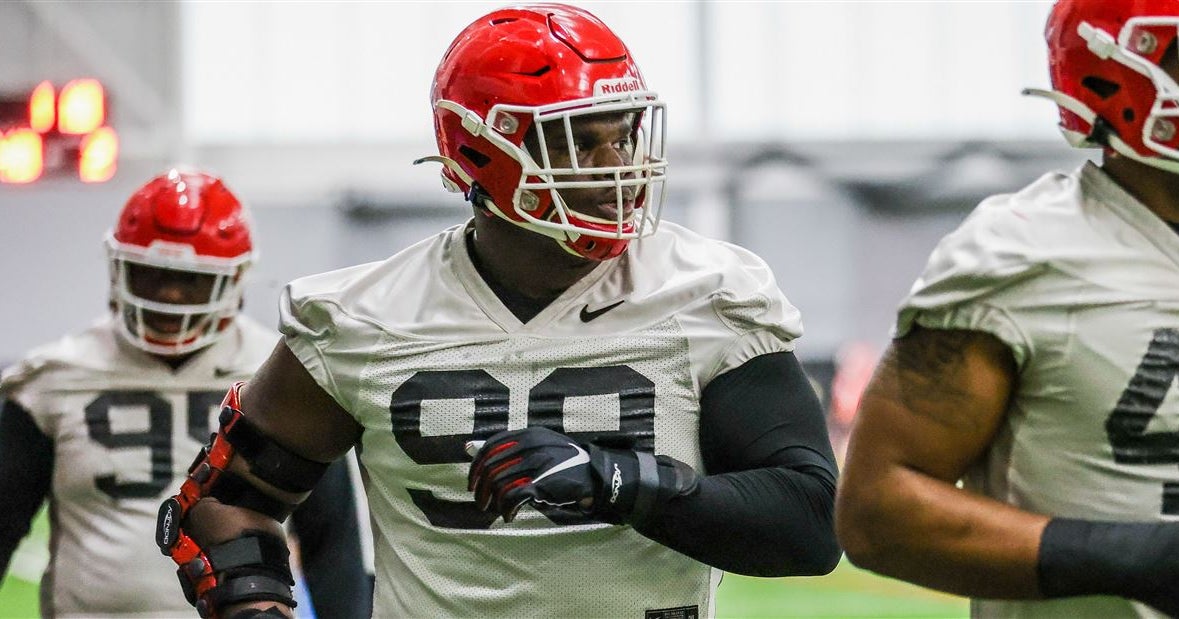 Jordan Davis reflects on the not-so-difficult decision to return to Georgia