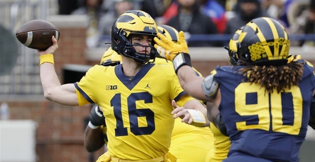 Michigan football: QB Davis Warren making noise in Wolverines spring camp