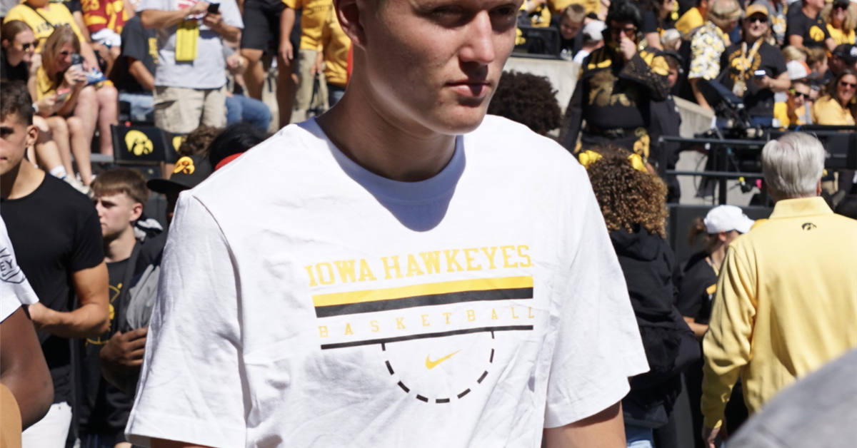 "I could tell I was a good fit": 3-star forward Chase Thompson goes in ...