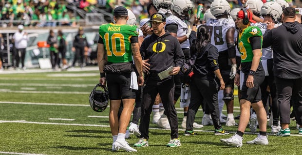 More photos from Saturday's Oregon spring football game