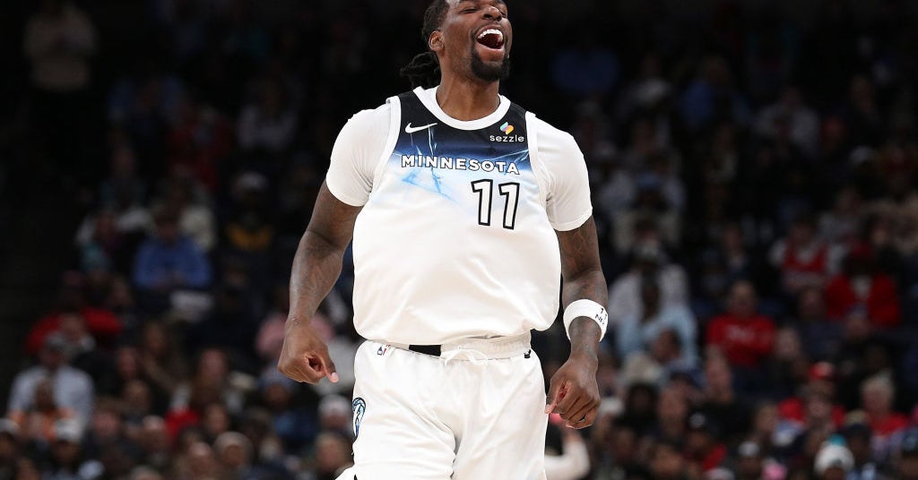 WATCH: Timberwolves center Naz Reid threatens heckler: 'I'll smack the ...