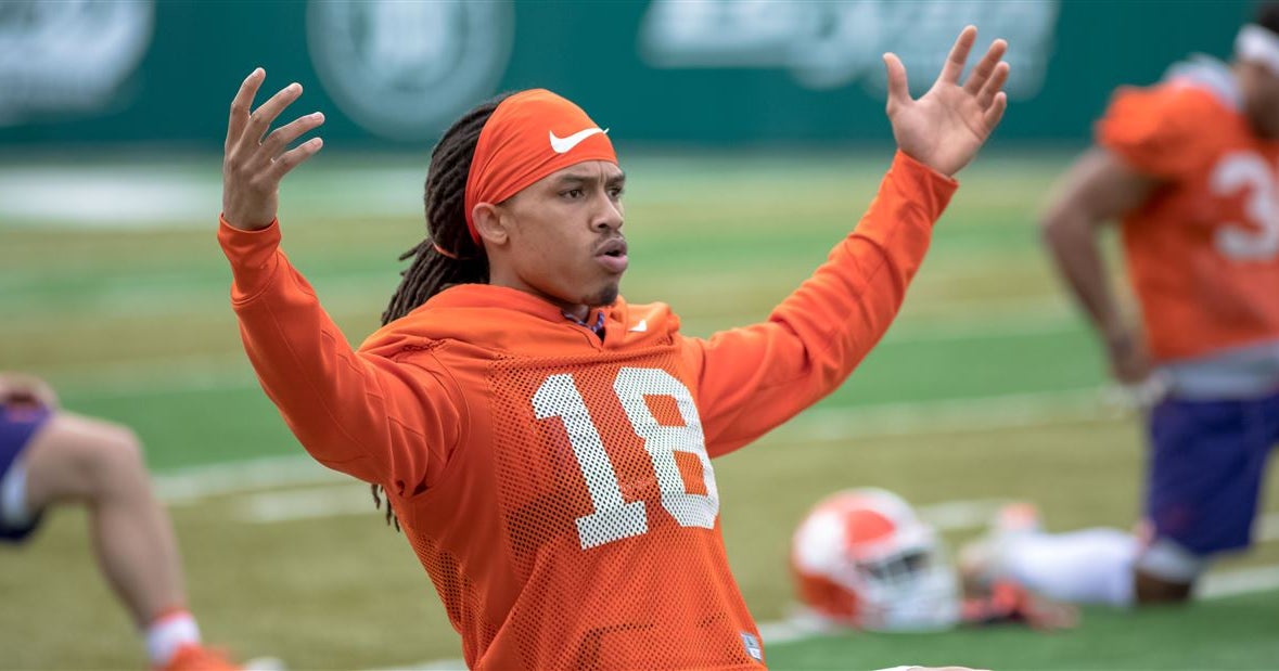 Clemson wide receiver T.J. Chase enters NCAA transfer portal