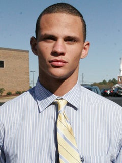 Bone returns to South Carolina