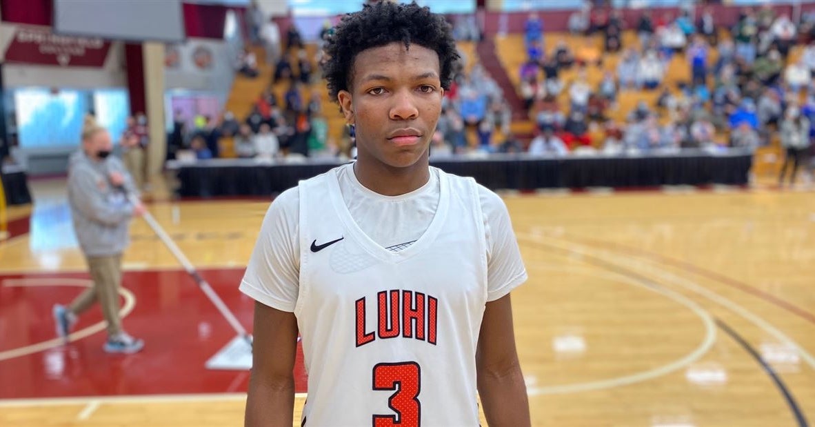 Class of 2023 point guard Jayden Reid commits to USF