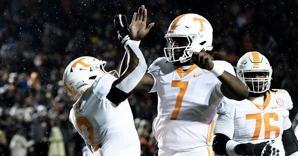 LOOK: Vols reveal uniform combination for Florida game