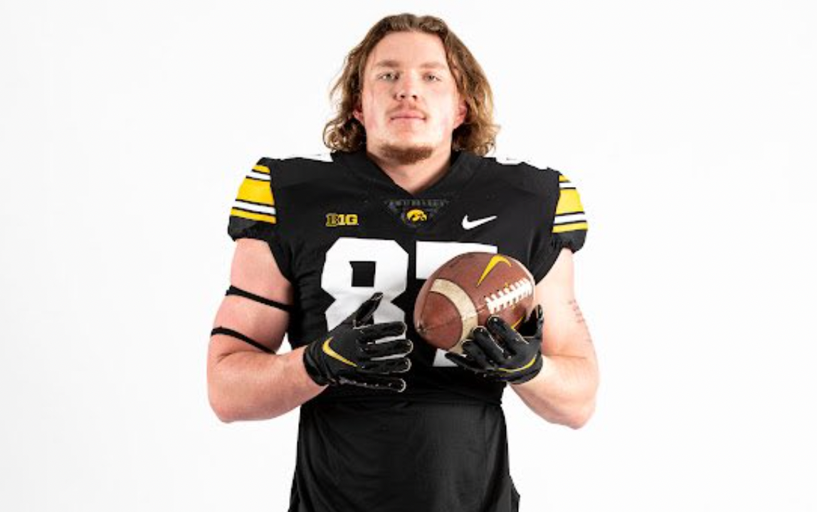 Dordt University tight end Hayden Large commits to Iowa football as a ...