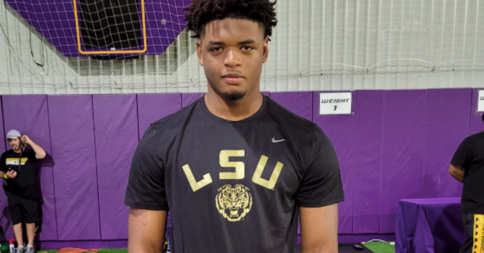 Texas to host four-star DL Quency Wiggins for official visit this Saturday