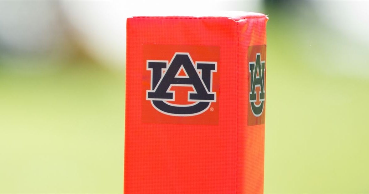 Devan Barrett enters NCAA Transfer Portal