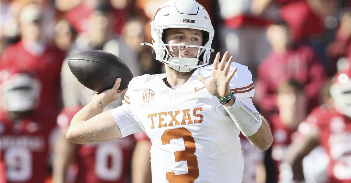 Snap Judgments and Helmet Stickers from No. 3 Texas football's head ...