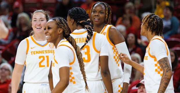 Lady Vols steer their way to road win