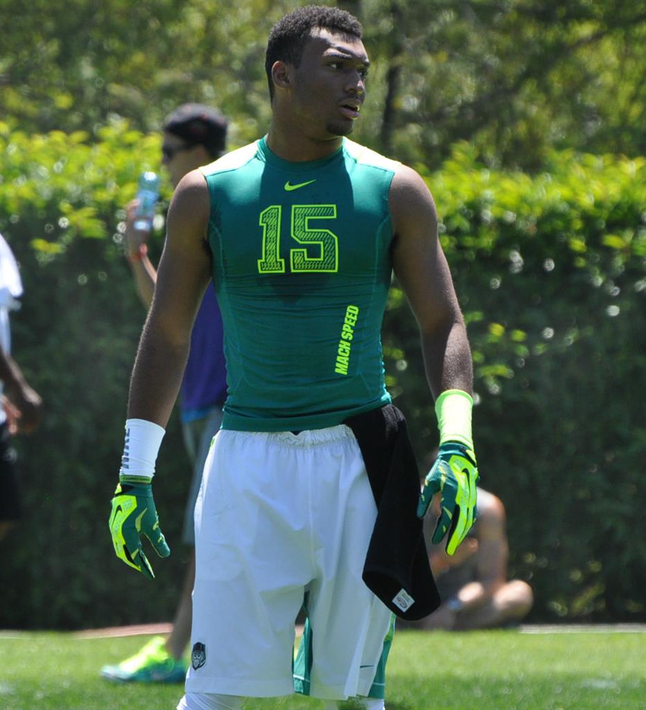 Battle tightens for Top247 LB Adonis Thomas