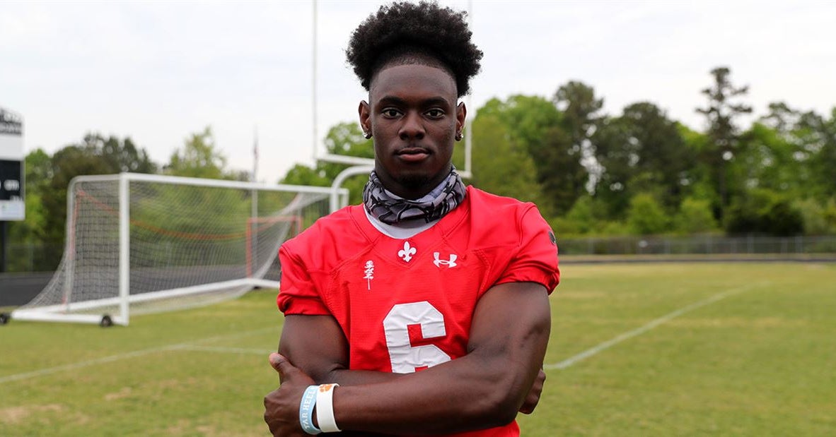 UNC Makes the Cut for Elite WR Andre Greene