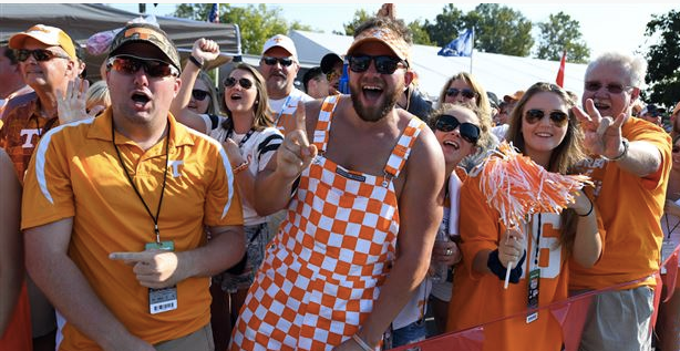 Ranking college football's 10 best tailgates