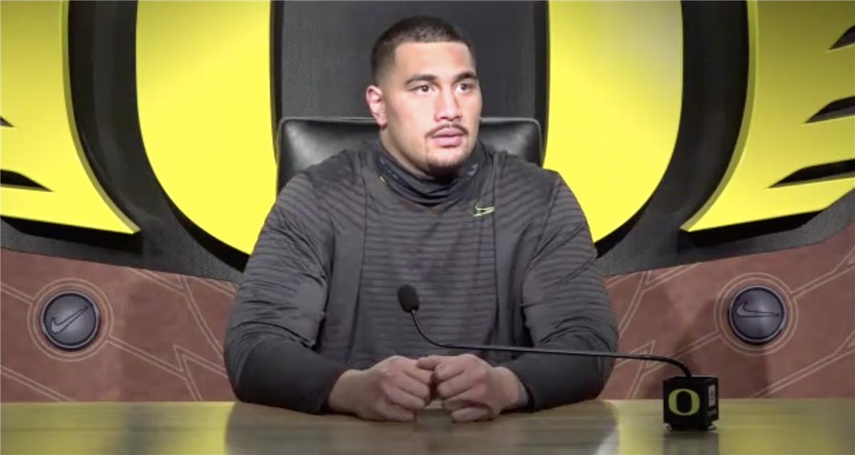 Watch: Ducks DL Austin Faoliu talks Stanford win, previews Wazzu
