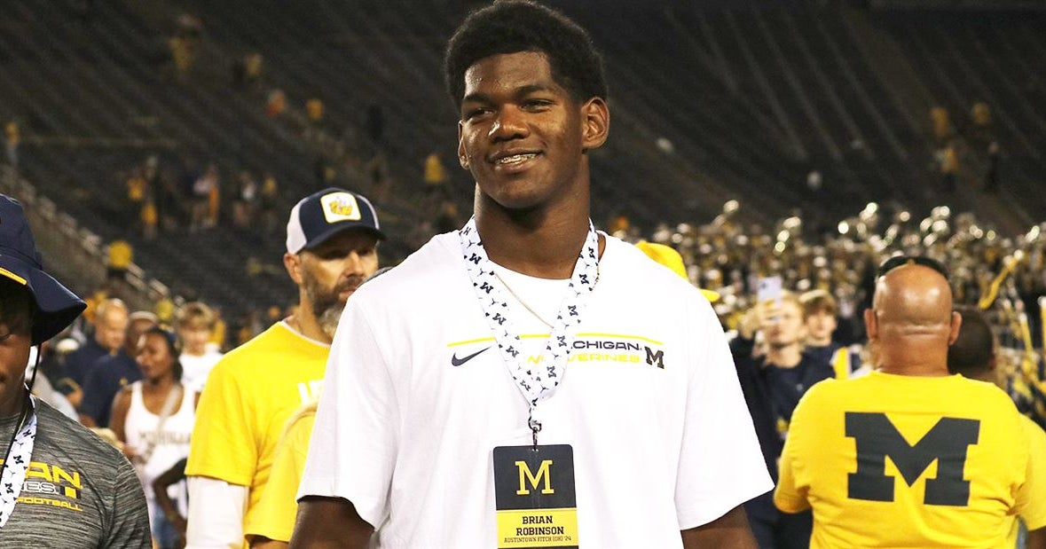 Michigan remains a top school for four-star EDGE Brian Robinson