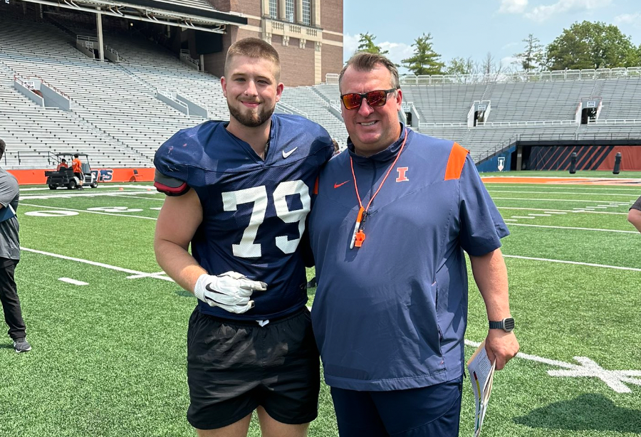 Two-star 2024 Wisconsin OL Steven Scott commits to Illini as PWO: 'They ...
