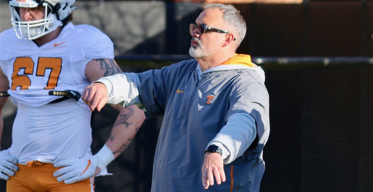 Glen Elarbee assesses Tennessee’s offensive line through five spring ...