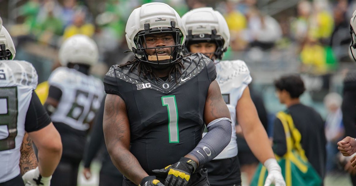 Ranking players 11-20 on Oregon's 2025 football roster