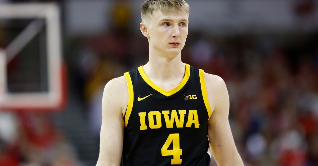 Iowa Basketball: What we're hearing about the Hawkeyes currently in the ...