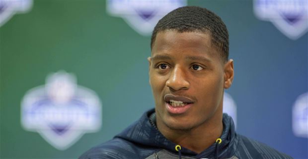 Douglas Runs 40-Yard Dash at NFL Combine
