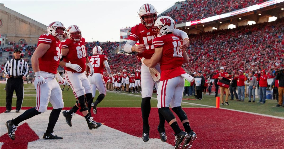 Badgers rank in Sporting News' post-spring Top 25