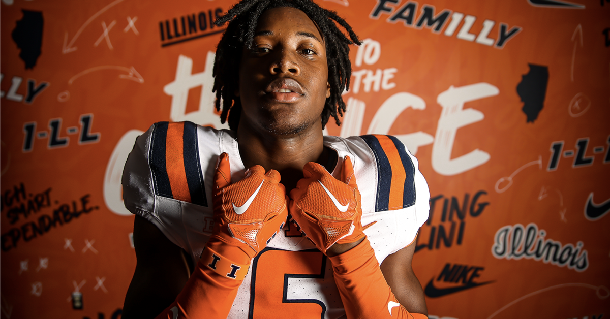 Two-star RB Aaron Ball commits to Illini as PWO: 'I'll strive to be my ...
