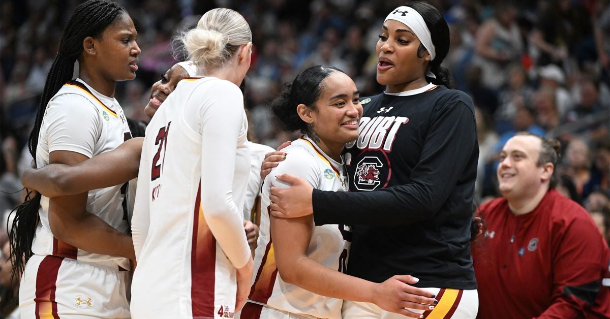 Gamecocks setting each other up, feeding off of positive energy leads ...