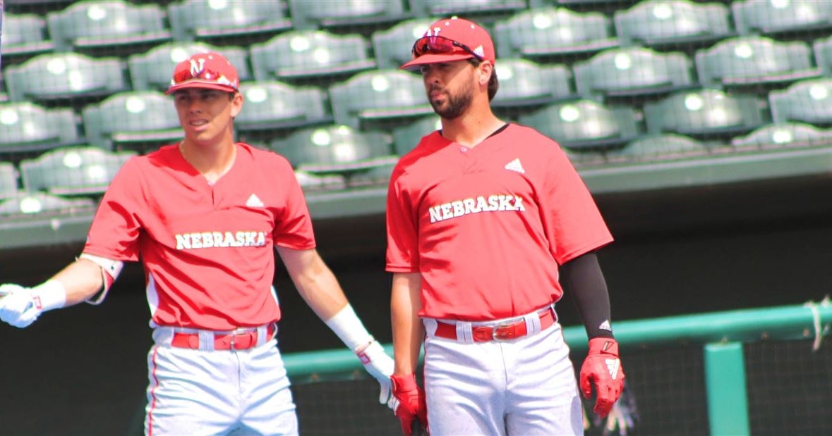 Baseball Notes: Waldron's start, Henwood's teeth