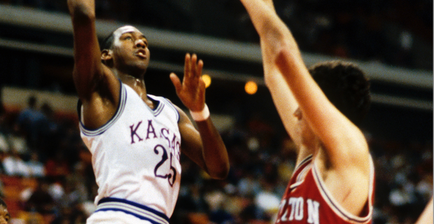 College basketball's 10 all-time leading scorers, ranked