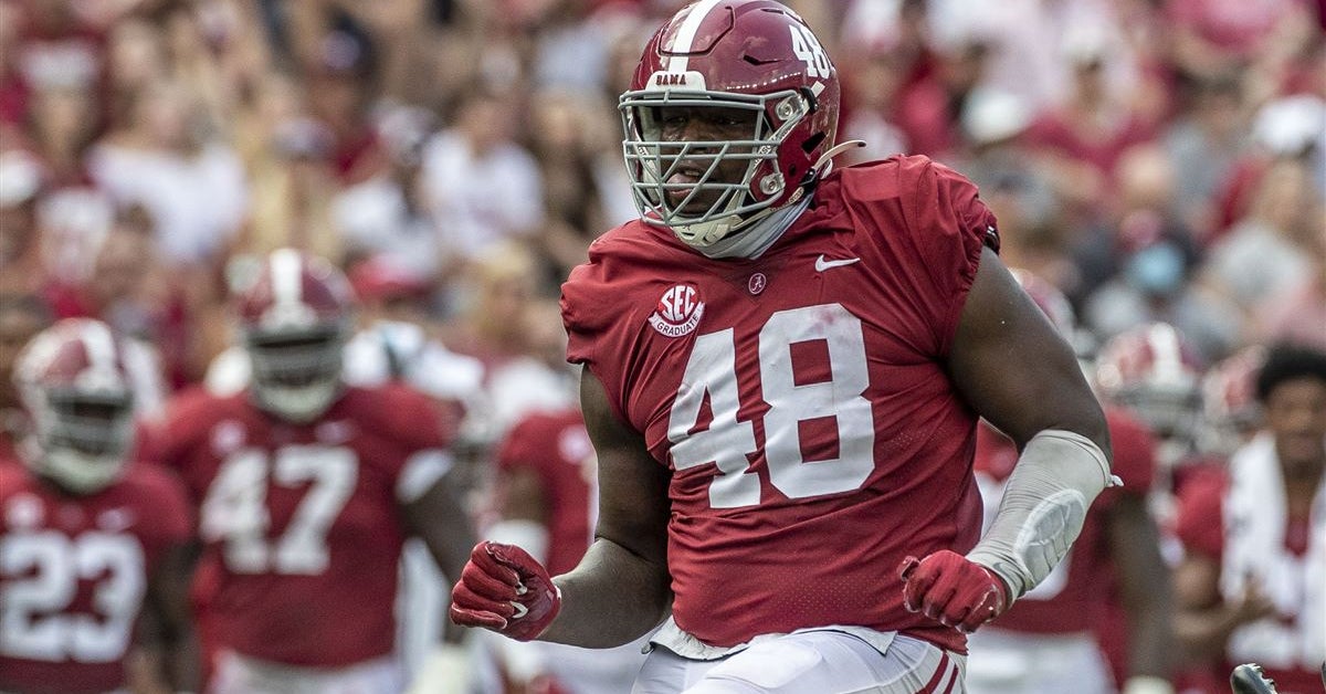 'Every team needs a Phil Mathis': Senior DL provides energy for Tide