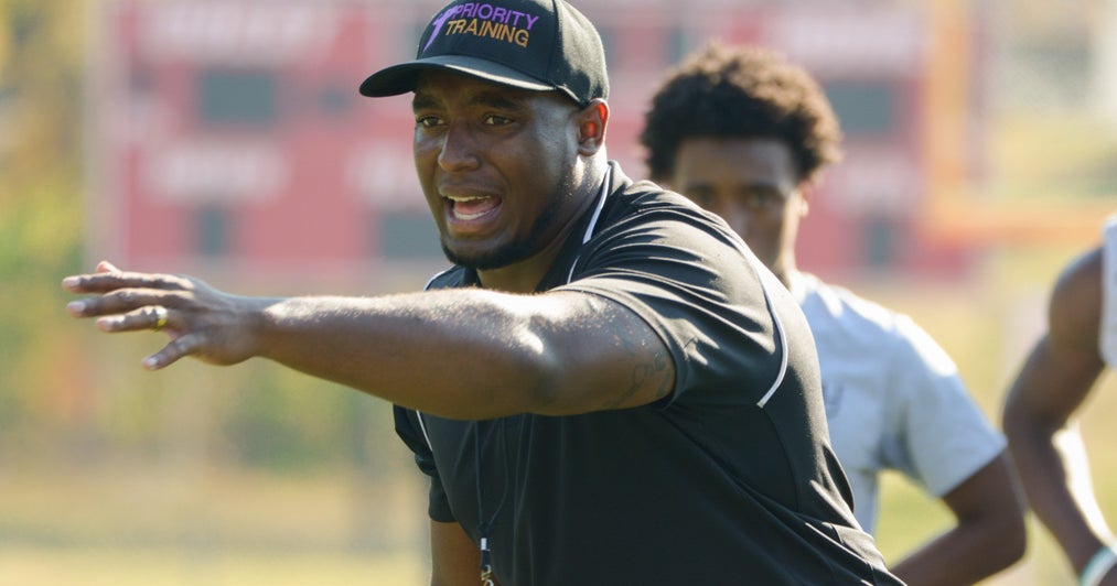 Rebels add Enrique Davis, Patrick Carter as analysts