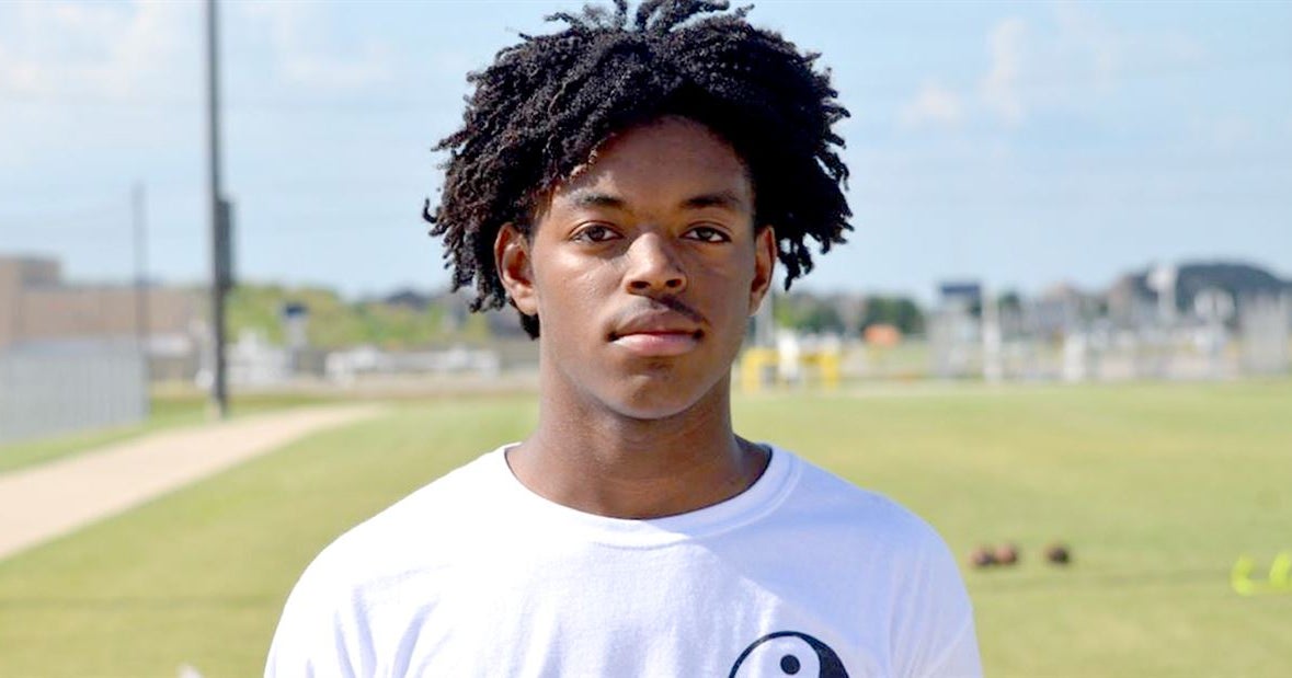 WATCH: A&M target JJ Henry training for senior season