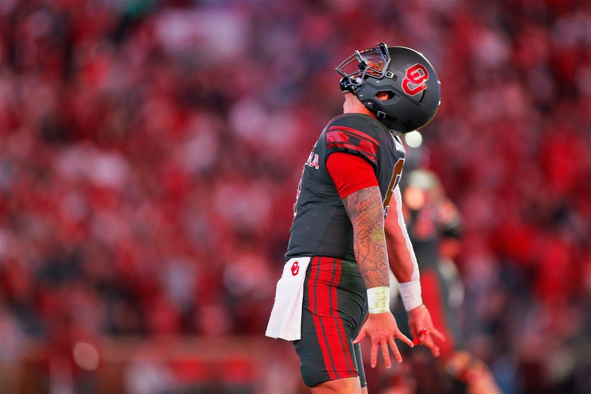 The numbers behind Dillon Gabriel's record-breaking, 8-touchdown ...