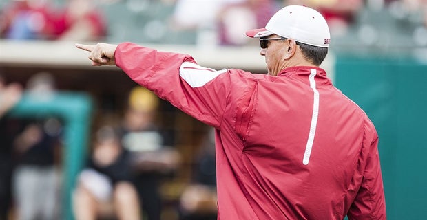 Alabama Softball Coach Patrick Murphy Gets No. 400