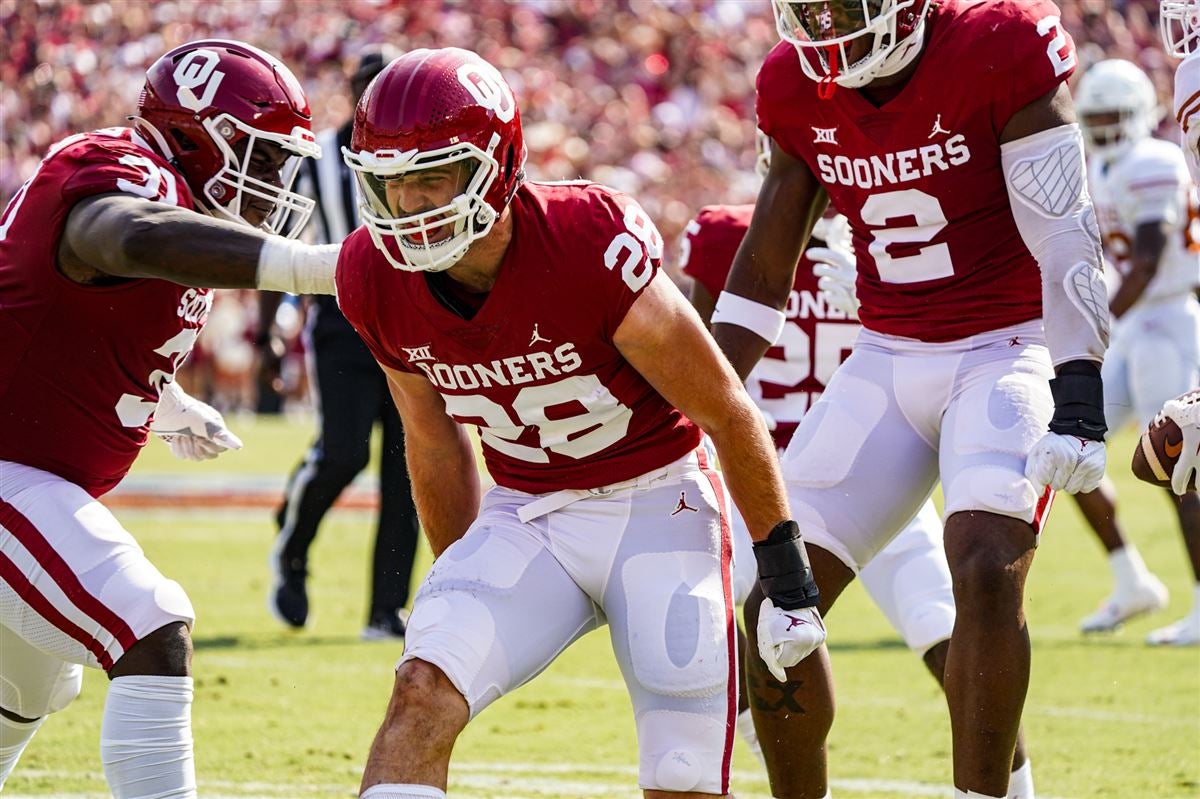 OU linebacker Danny Stutsman lands on Nagurski Trophy watch list